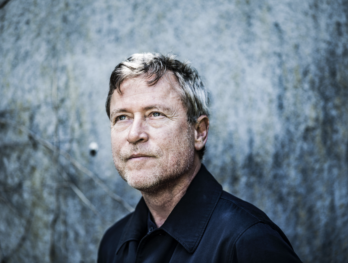 Yves Petry, Overal zit mens - Libris Literatuur Prijs